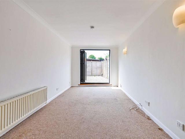 A town centre period cottage with well presented accommodation arranged over three floors