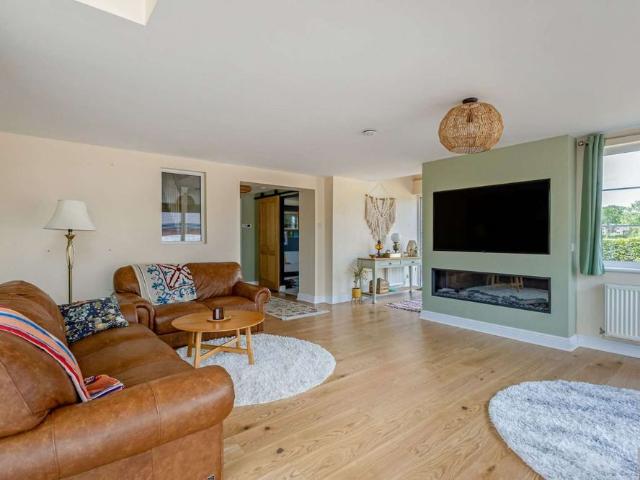 A unique family home situated in a charming rural position, close to Nantwich town centre