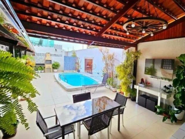 à venda Mansão alto padrão de 260 m2, João Pessoa, Paraíba