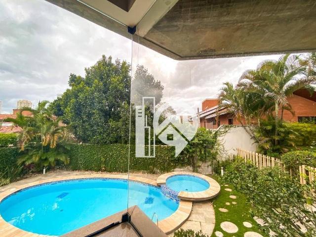 à venda Mansão de 360 m2, São José dos Campos, Brasil