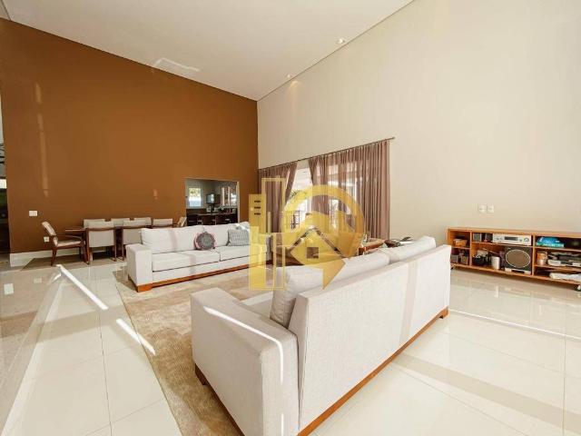 à venda Mansão de alto padrão de 420 m2, Jacareí, São Paulo