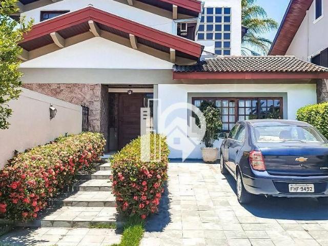 à venda Mansão de alto padrão de 332 m2, São José dos Campos, Brasil