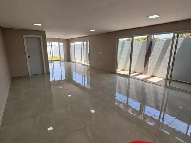 À VENDA NO MENINO DEUS CA3635