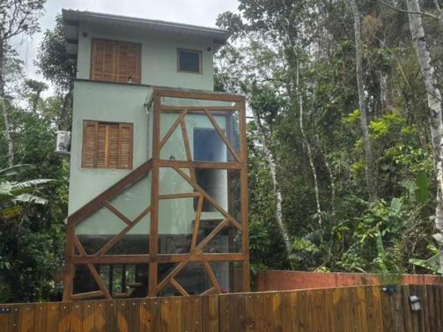À venda no Village Imóvel com escritura definitiva