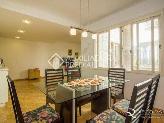 À Venda: Apartamento no Edifício Sérgio