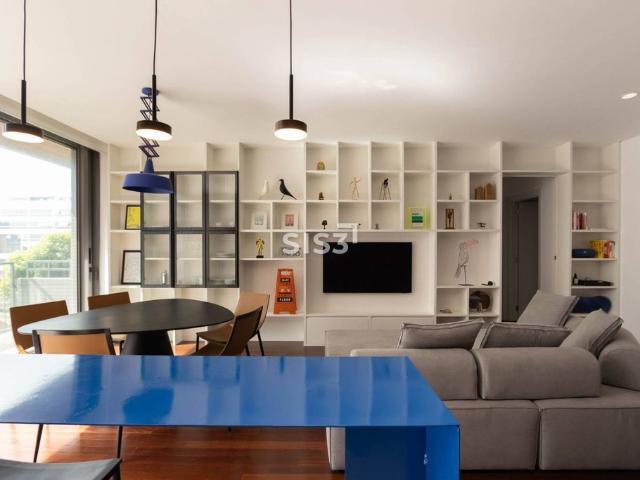 à venda Apartamento de alto padrão de 131 m2, Curitiba, Brasil