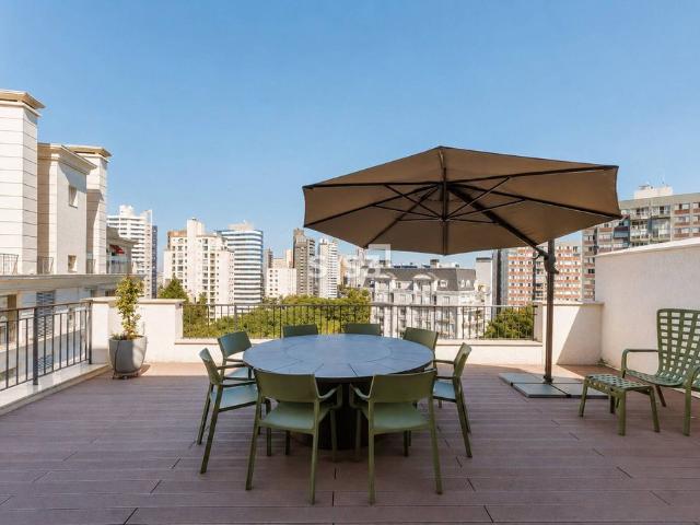 à venda Apartamento de alto padrão de 290 m2, Curitiba, Paraná