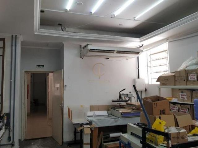 À venda Apartamento residencial/comercial, com 2 dormitóriois, no C