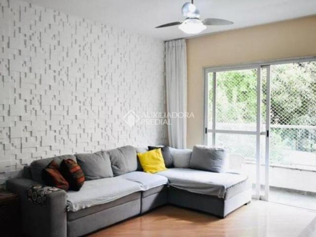 A Venda apartamento 3 quartos, próximo metro São Judas