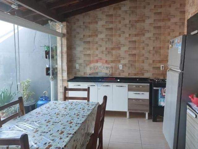 A venda casa em Várzea Paulista bairro Santa Lucia