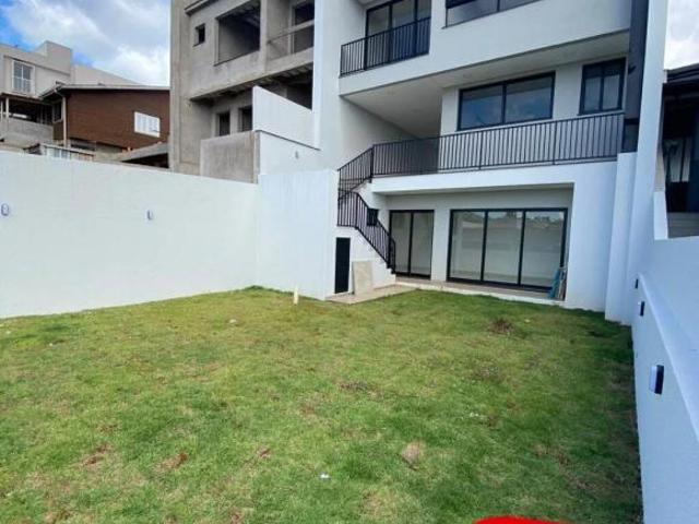À VENDA CASA NO FRARON CA3719