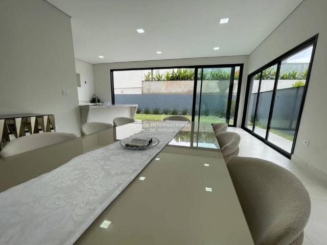à venda Exclusiva mansão de 220 m2, Votorantim, Brasil