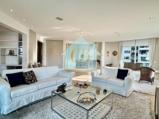 à venda Luxuoso apartamento de 257 m2, São Paulo