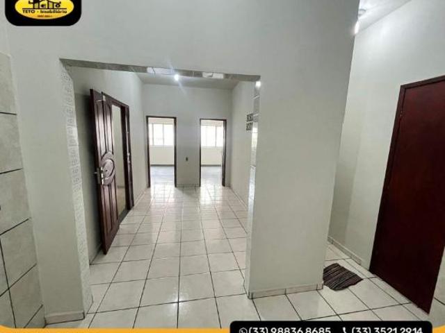 à venda, 2 quartos, Centro Teófilo Otoni/MG