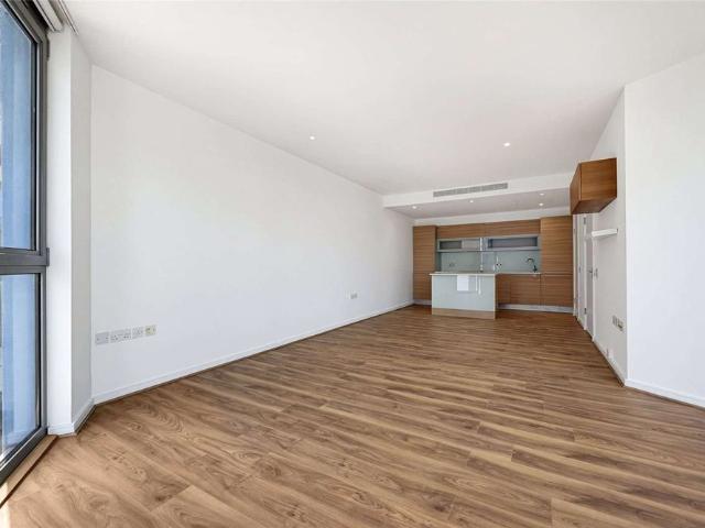A well appointed two bedroom apartment in the popular Riverside Quarter Development