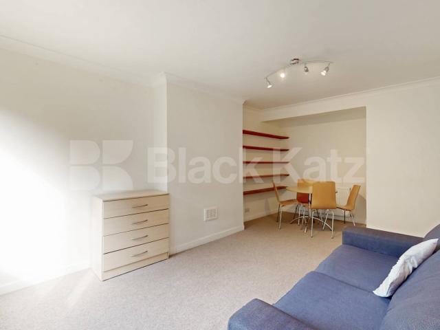 A well presented two bedroom, two bathroom furnished apartment situated on the sought after Hillcroft Crescent