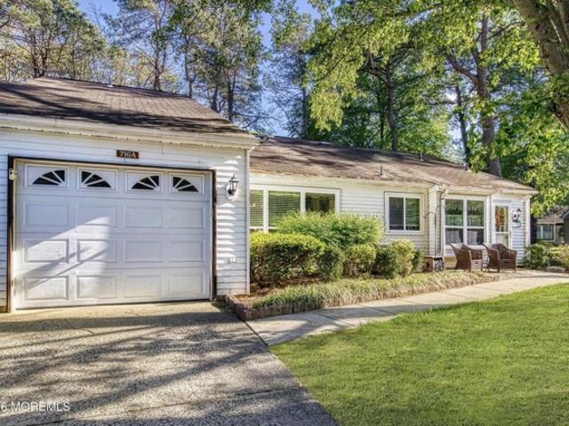 A Wooton Ct, Manchester, Condo For Sale