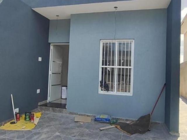A.101 BELLÍSSIMA CASA NOVA ARUJA PROX. AO CENTRO