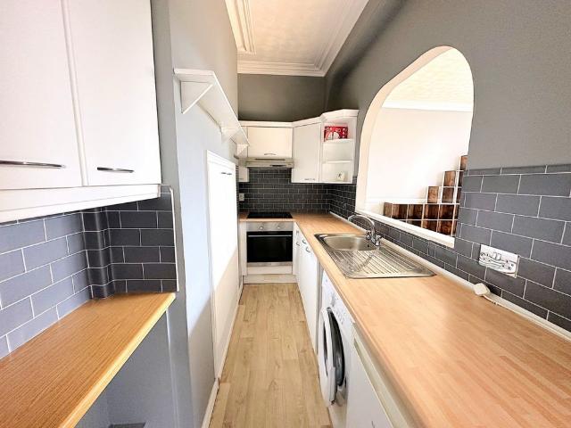A 1 Bedroom Ground Floor Flat Instruction to Let in Bexhill on Sea