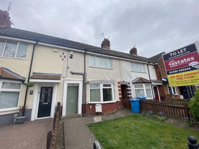 a 2 bedroom terraced property located on 33rd avenue hull hu6 8by