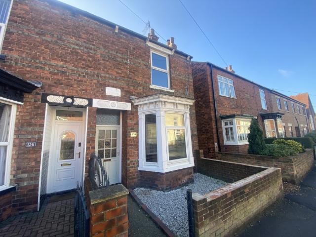 a 3 bedroomed end terraced house located on holme church lane beverley hu17 0py