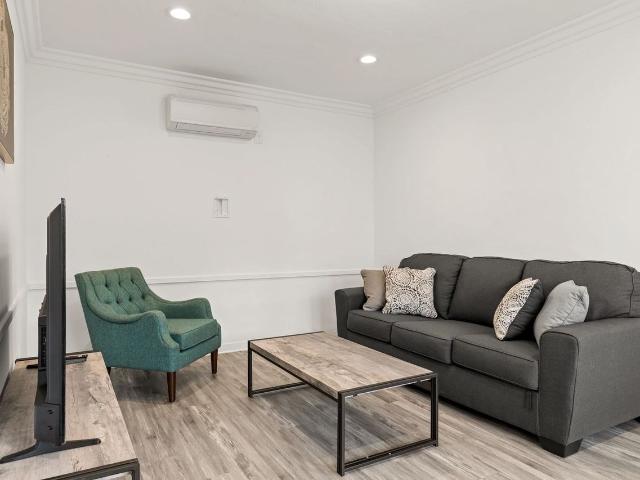 A 5 bedroom, 3 bathroom apartment with common areas and a fully functional kitchen at 1740 Kelton Ave. 5 Bedroom Apartment for Rent at 1740 Kelton Ave, Los Angeles, CA 90024 Westwood