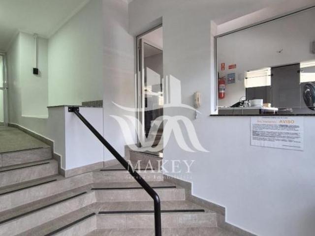 Ac. financiamento. Apartamento com elevador e de 1 dormitório, sala e 2 banheiros, 54m² Investimen