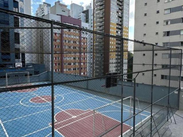 Acolhedor apartamento à venda com 2 dormitórios, em andar alto e 1 vaga Bigorrilho/Curitiba