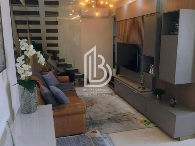 Aconchegante Cobertura Duplex Bairro Santa Maria, 160m² e Mobiliada