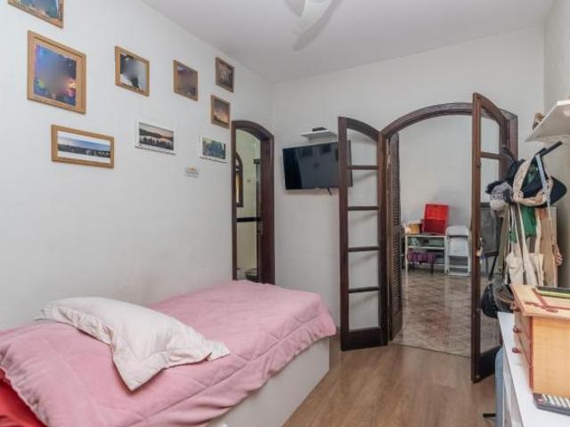 Confortável casa para venda em Jardim Umuarama com 3 quartos, sendo 3 suítes, 194m² remaxfront#ZKB