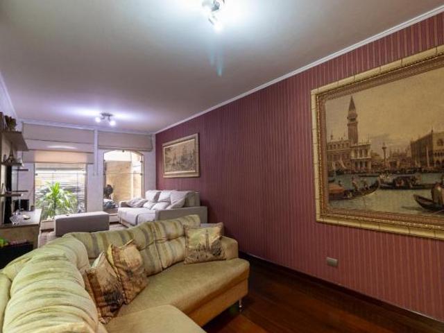 Aconchegante casa para venda em Vila Prudente com 3 quartos, sendo 1 suíte, 357m²