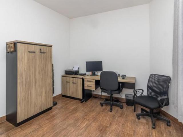 Excelente casa de vila para venda em Chácara Inglesa com 4 quartos, sendo 1 suíte, 350m² remaxmona