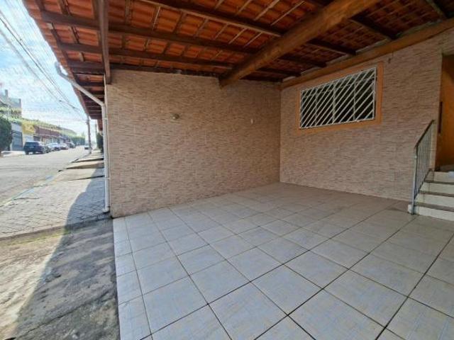 Atraente casa em condomínio para venda com 2 quartos, 51m²