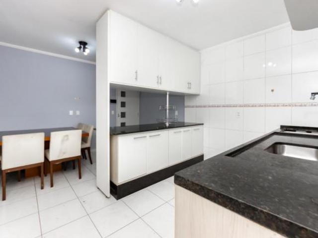Agradável casa para venda e locação em Vila Isolina Mazzei com 3 quartos, sendo 3 suítes, 218m² re