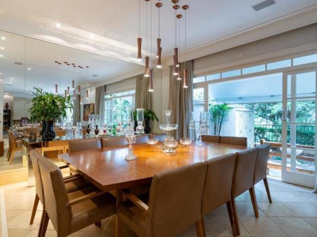 Versátil casa para venda em Alto de Pinheiros com 5 quartos, sendo 5 suítes, 584m² rodrigomessias#