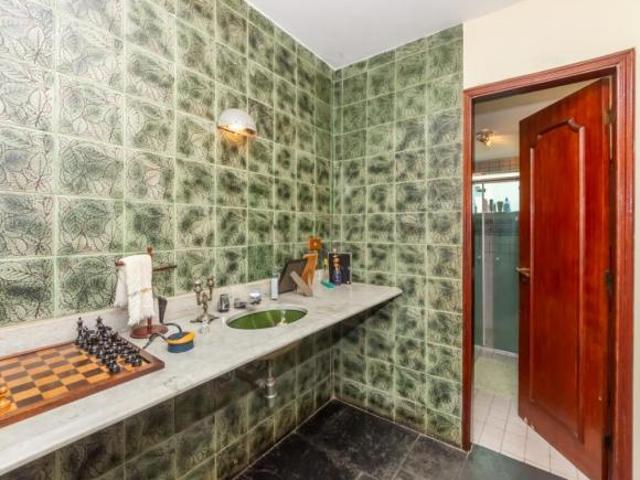 Atraente casa para venda em City América com 4 quartos, sendo 1 suíte, 248m² leilaricci#B2LED