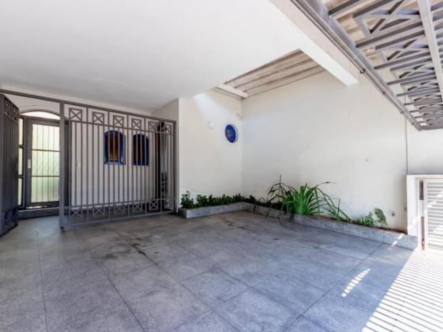 Aconchegante casa para venda em Saúde com 5 quartos, sendo 1 suíte, 261m² remaxfront#WWV60