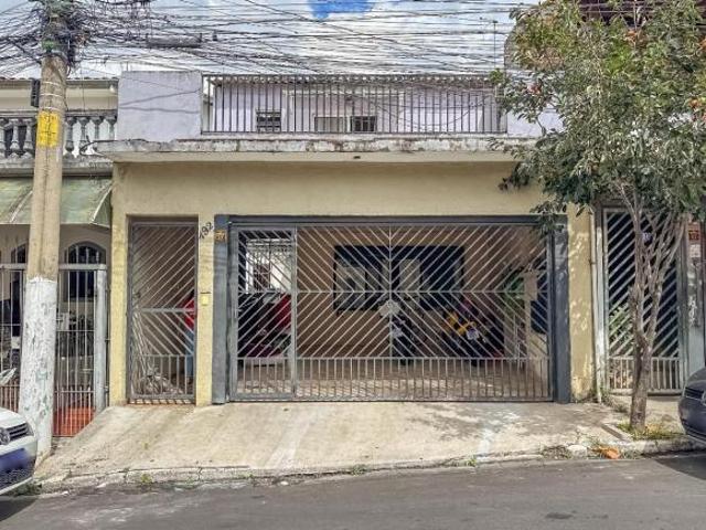 Elegante casa para venda em Tremembé com 9 quartos, sendo 1 suíte, 161m²