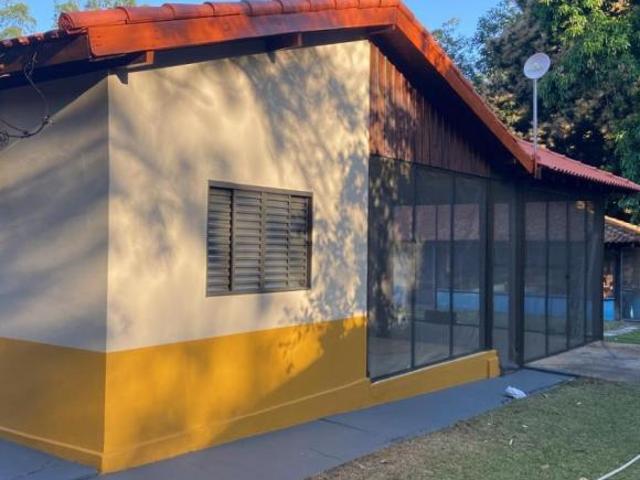 Funcional casa rural para venda em Condomínio de Ranchos em Itiquira, 300m²