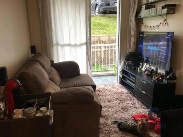 Aconchegante Apartamento com 2 dormitórios em Condomínio com Lazer! 47 m²