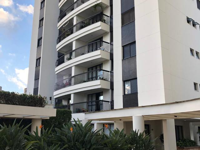 Aconchegante apartamento com 3 quartos 93m2