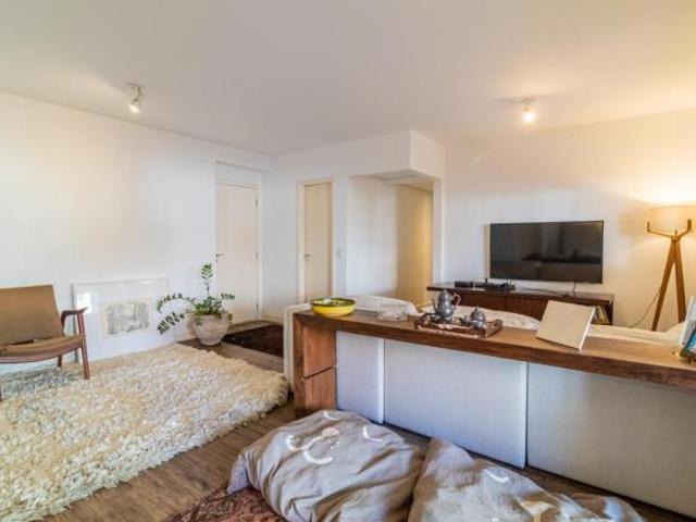 Sensacional apartamento garden para venda em Vila Alexandria com 3 quartos, sendo 3 suítes, 220m²