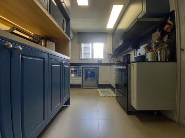 Confortável apartamento para venda em Vila Madalena com 3 quartos, sendo 3 suítes, 150m² remaxfron