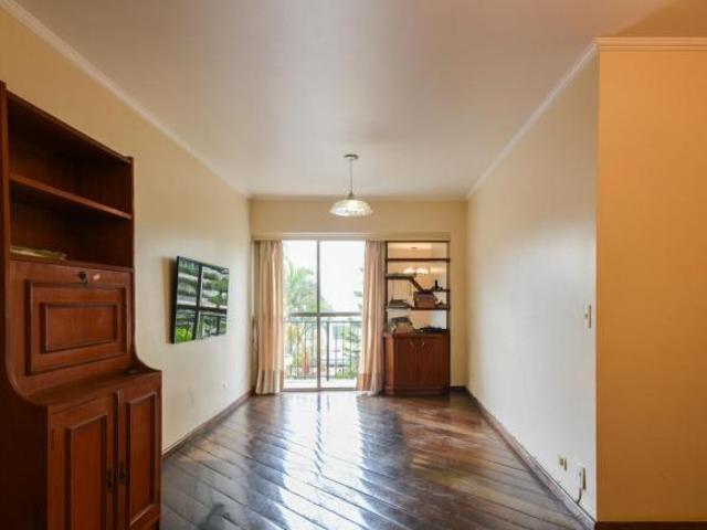 Aconchegante apartamento para venda em Vila Gumercindo com 3 quartos, sendo 1 suíte, 92m² elaine v