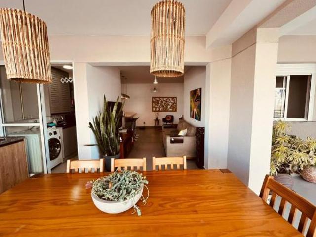 Funcional apartamento para venda em Vila Ipojuca com 2 quartos, sendo 1 suíte, 96m² remaxmonarca#F