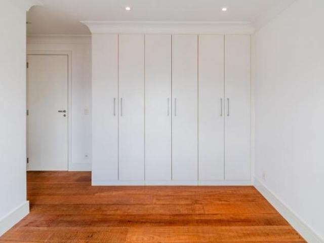 Excelente apartamento para venda em Vila Uberabinha com 3 quartos, sendo 3 suítes, 335m² mayer boa