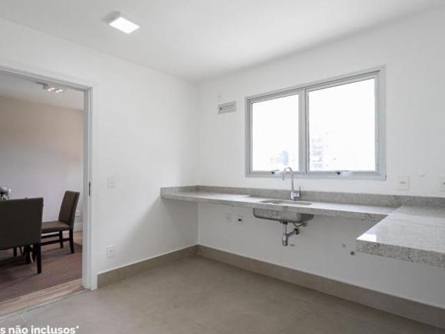Confortável apartamento para venda em Brooklin com 3 quartos, sendo 3 suítes, 162m² kathrincoaracy