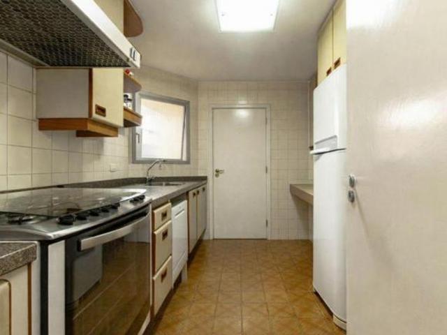 Deslumbrante apartamento para venda em Brooklin Paulista com 3 quartos, sendo 1 suíte, 150m² tania