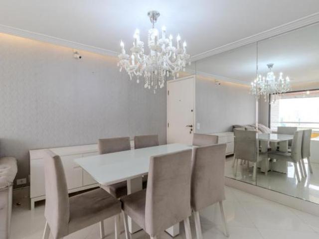 Excelente apartamento para venda em Cambuci com 2 quartos, sendo 1 suíte, 65m²