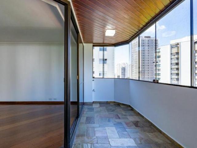 Confortável apartamento para venda em Campo Belo com 4 quartos, sendo 3 suítes, 174m² marta messia